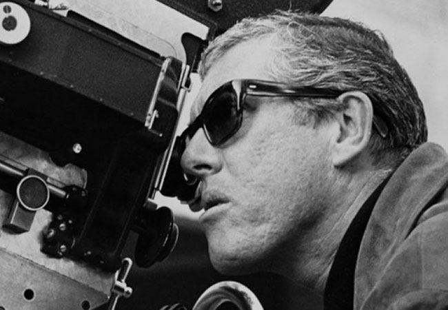 L'uomo dalla bocca storta